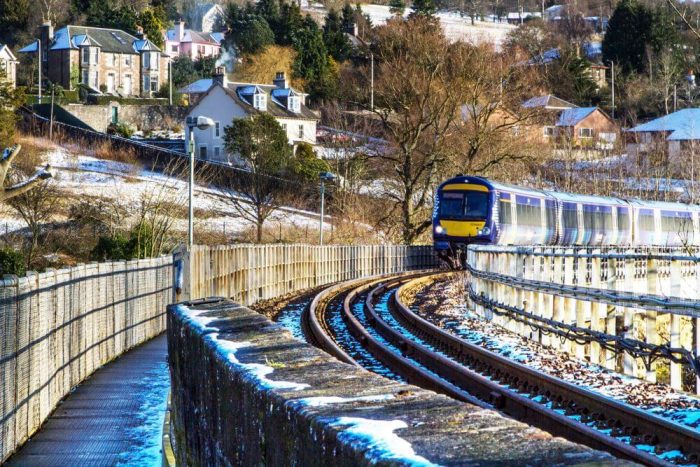 Discover Scotland's Beauty with an Unforgettable 12 Days Train Itinerary